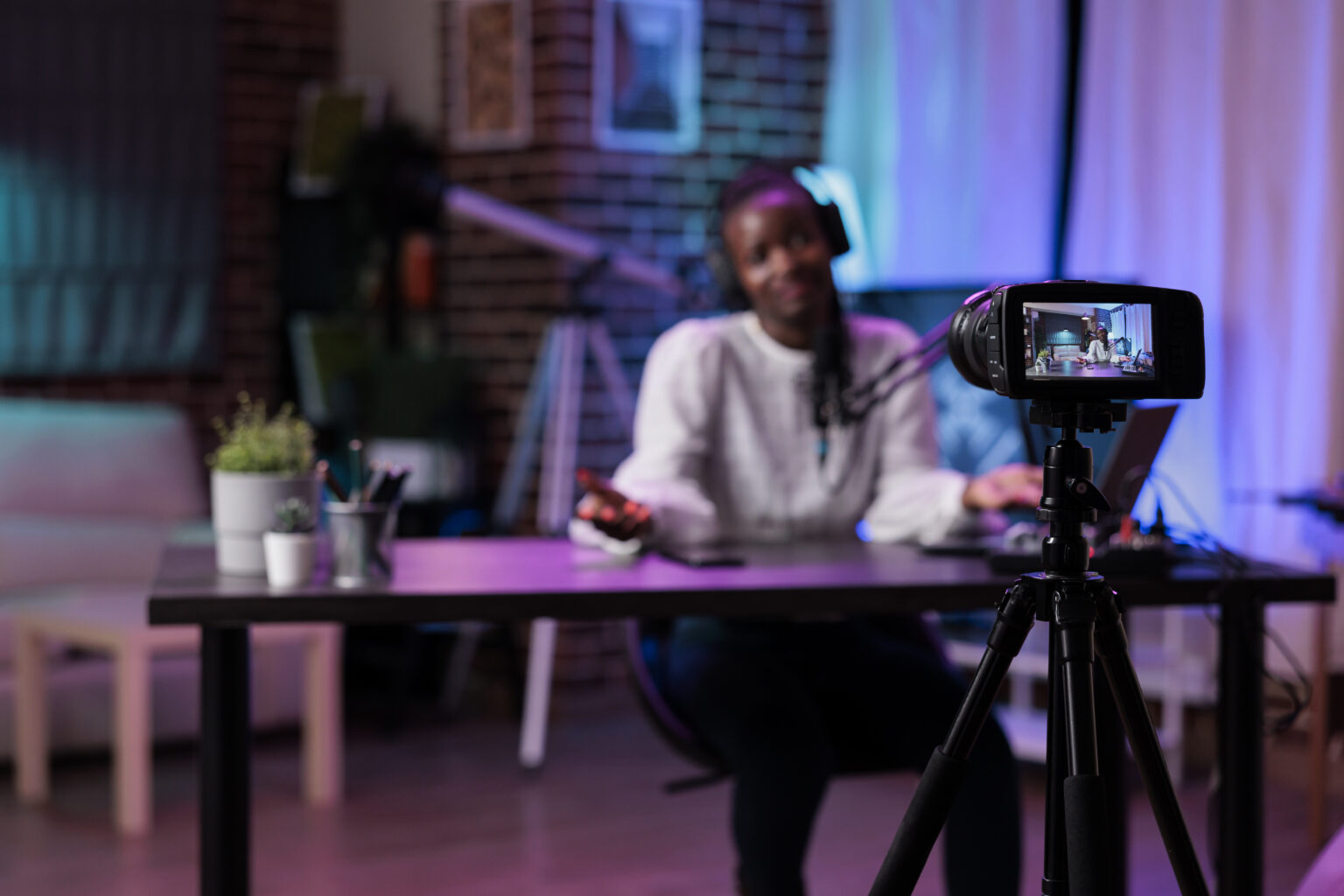 10 Easy Practical Ways to Setup a LiveStream for Your Church or Event ...